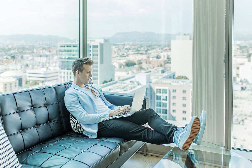Balancing People, Processes, and Technology in HR Leadership